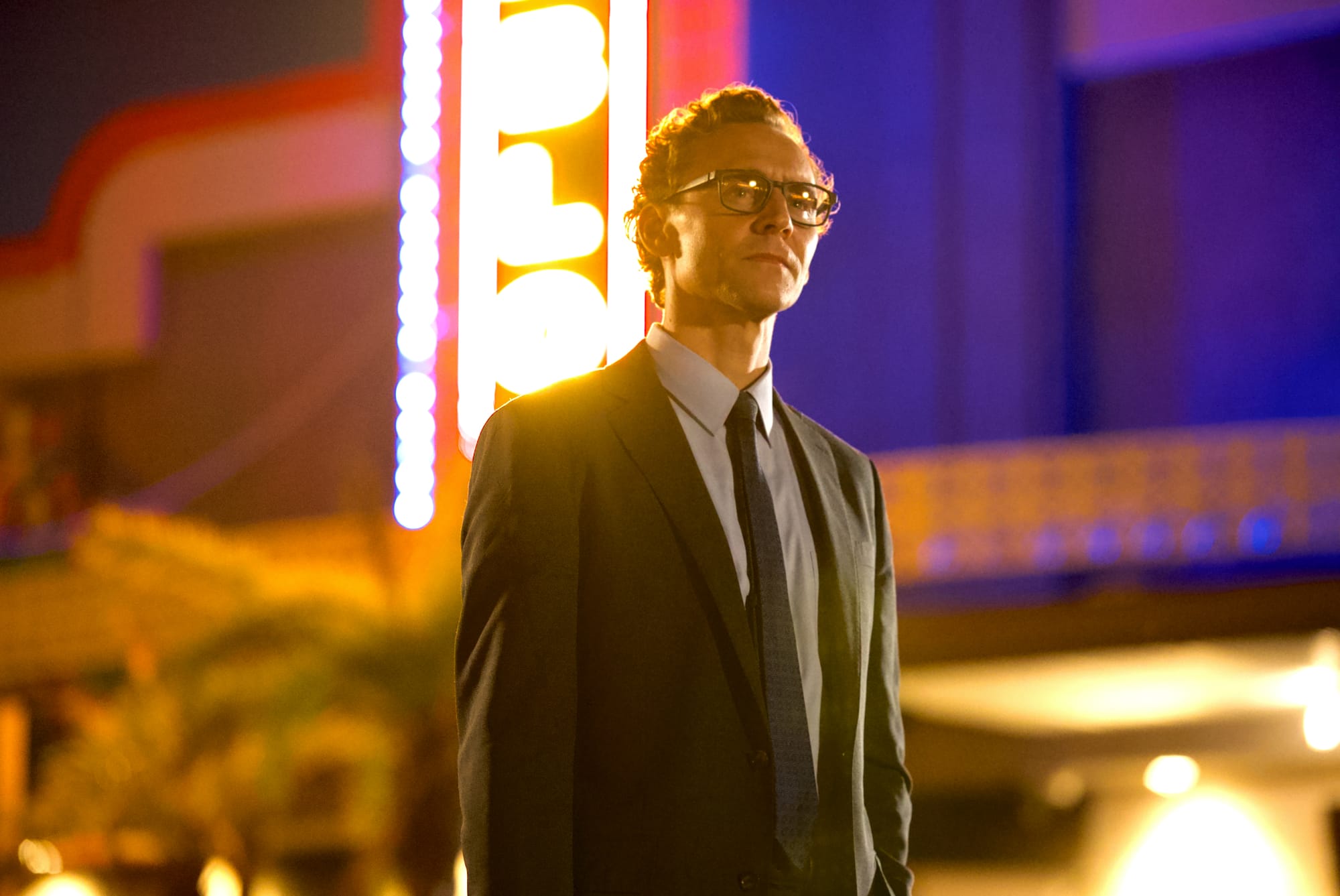 Tom Hiddleston’lı ‘The Life of Chuck’tan Resmi Fragman