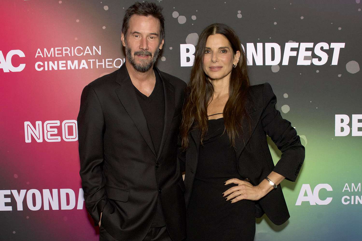 Keanu Reeves ve Sandra Bullock, Amazon’un Yeni Filminde Bir Araya Geliyor
